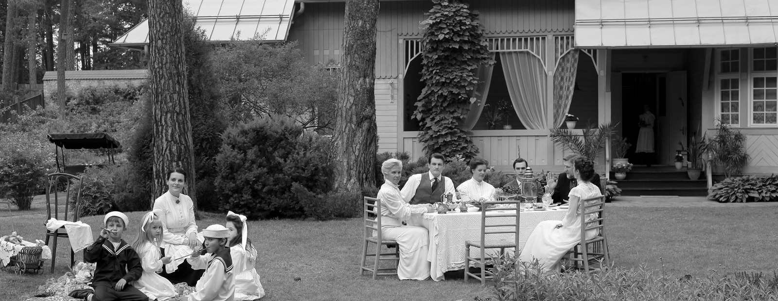 FOTO: Zābaki, papirosi un burbuļi / Diena