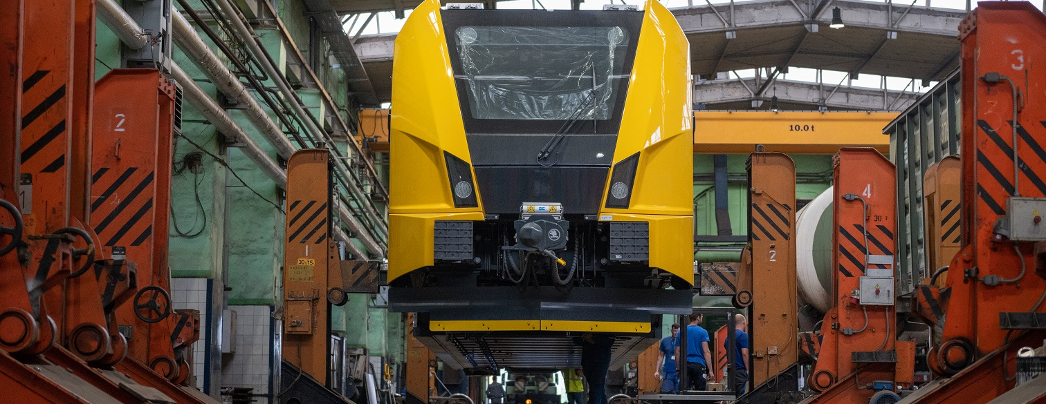 Pasažieru vilciens pēc jauno vilcienu saņemšanas mainīs zīmolu uz Vivi ...