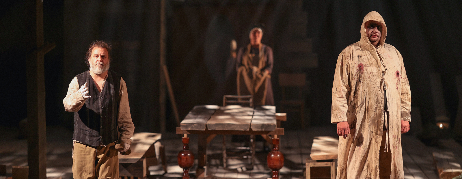 Liec man trīcēt bailēs. Daugavpils teātra izrādes Latviešu šausmu ...