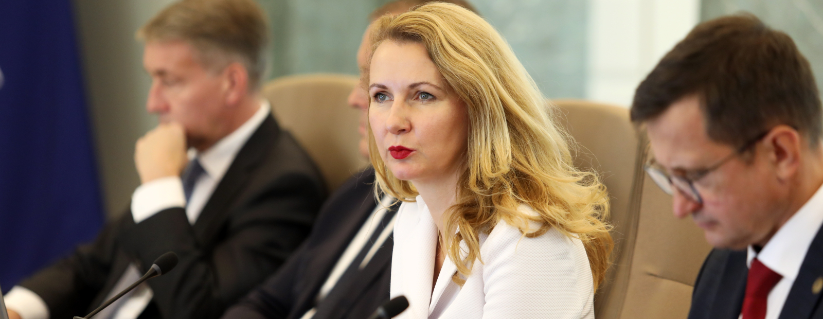 Ārkārtas valdības sēdi vadīs tieslietu ministre Lībiņa-Egnere / Diena